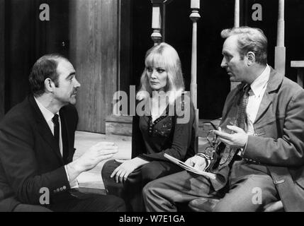 Sean Connery actor with wife Diane Cilento meeting Princess Margaret ...