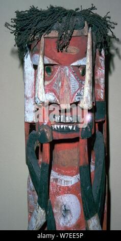 Malanggan New Ireland Papua New Guinea Oceania Museum Stock Photo - Alamy
