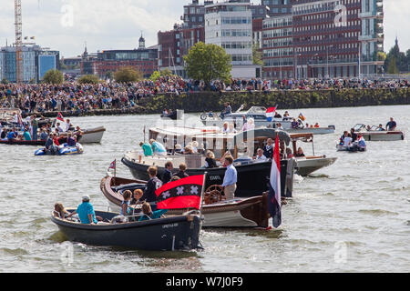 AMSTERDAM, 19-08-2010, Het IJ, dutchnews, Stock Sail Amsterdam 2010 ...