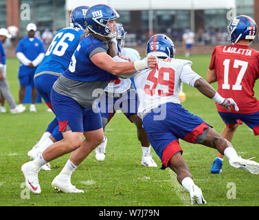 New York Giants linebacker Nick Greisen cannot stop Washington Redskins ...
