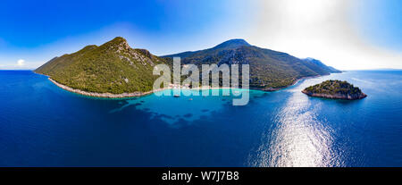 Divna beach at Peljesac peninsula in Croatia Stock Photo - Alamy