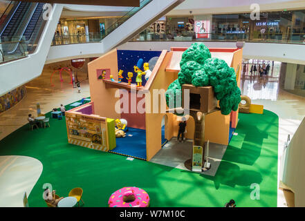 Chengdu Yintai in99 mall Stock Photo - Alamy