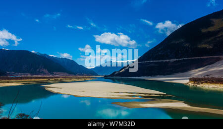 --FILE--Aerial view of the Yarlung Tsangpo Grand Canyon or Yarlung ...