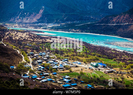 --FILE--Aerial view of the Yarlung Tsangpo Grand Canyon or Yarlung ...