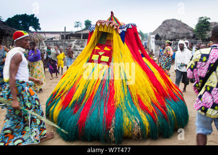 Zangbeto' traditional voodoo guardians of the night in the Yoruba ...
