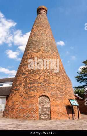 England Oxfordshire, Nettlebed, old brick kiln Stock Photo - Alamy
