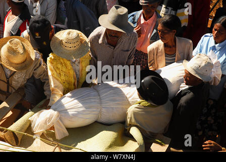 Famadihana, traditional funeral ceremony of the Merina and Betsileo ...
