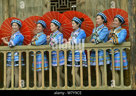 --FILE--Chinese people of Bouyei ethnic group wearing traditional ...