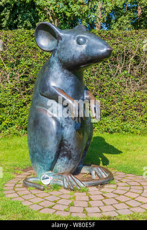 Large metallic statue of a mouse in tribute to the poem "To a mouse" by ...