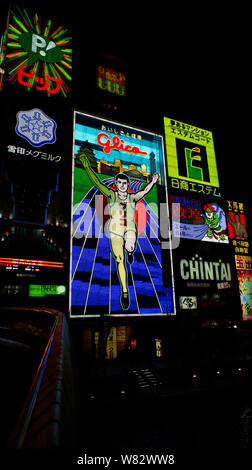 Glicoman of Dotonbori, Osaka, Japan Stock Photo - Alamy