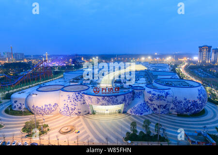 Night view of the Wanda Mall at the Nanchang Wanda Cultural Tourism ...