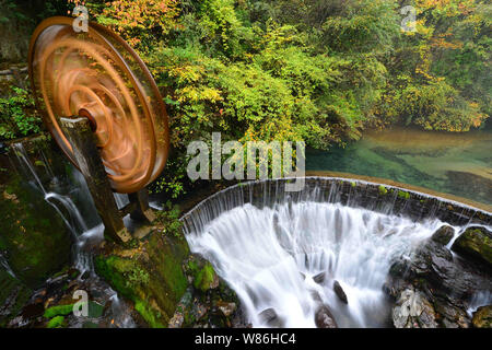 --FILE--Landscape of Shennongjia National Nature Reserve in autumn in ...
