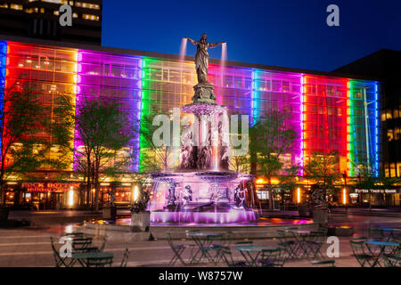 Genius of Water statue in Fountain Square, Cincinnati at night with ...