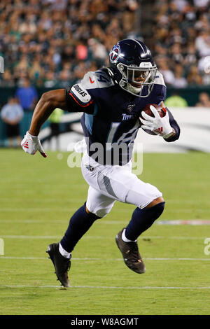 Tennessee Titans wide receiver Kalif Raymond plays against the ...