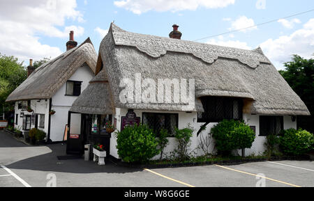 The Queen Victoria pub and Jalsa Ghar Indian restaurant in Great Dunmow ...