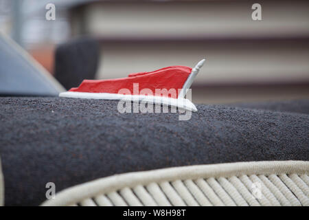 A full scale model of Chinese automaker FAW's Hongqi (Red Flag) L9 ...