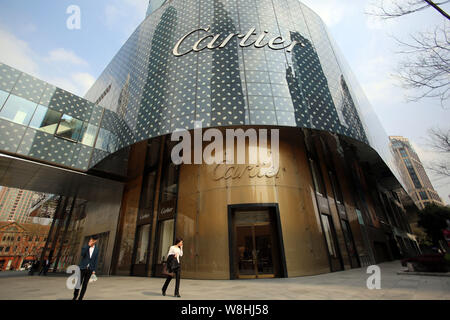 Cartier store in Shanghai, China Stock Photo - Alamy