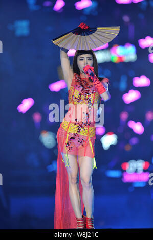 Jolin 2015 Play world tour in Taipei, Taiwan, China on 23 May 2015 ...