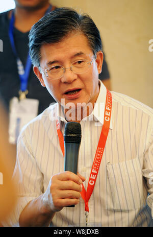 --File-- Vincent Lo, Chairman of Shui On Group, attends a forum in ...