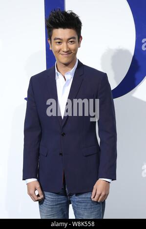 Chinese actor Du Jiang poses as he arrives for the Dior Spring/Summer ...