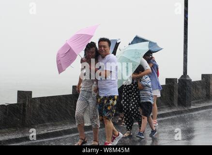 Hangzhou, China. 9th Aug, 2019. Hangzhou, CHINA-Super typhoon '' Liqima ...
