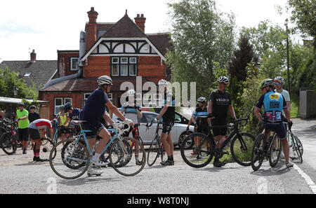 Cyclists continue to frequent Velolife cafe and bicycle repair shop in Warren Row Berkshire despite an enforcement order by the local council Stock Photo Alamy
