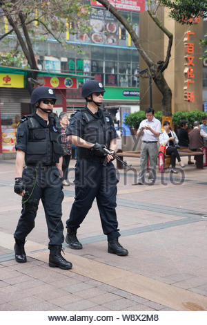Guangzhou Chinese Police Officers in formation Stock Photo: 21946172 ...