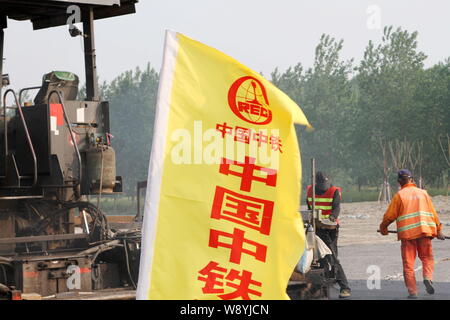 --FILE--Chinese workers of CREC (China Railway Engineering Corporation ...
