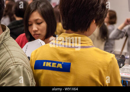 Cashier counter in an IKEA store Stock Photo - Alamy