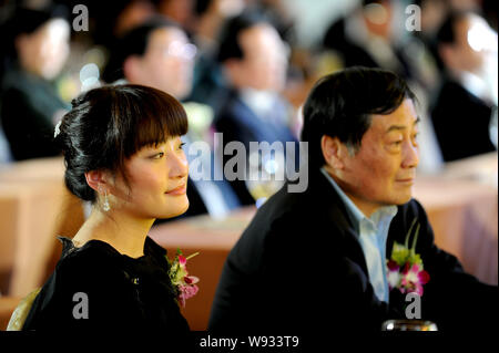 --FILE--Zong Qinghou, right, Chairman of Wahaha Group, and his daughter ...