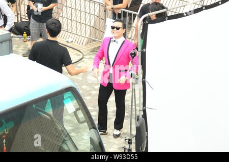 South Korean rapper Psy poses at the MTV Video Music Awards Photo Press ...