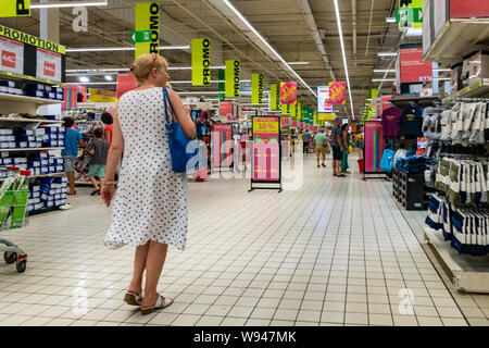 Auchan a french supermarket store in Calais France Stock Photo - Alamy