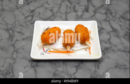 Chinese food. Deep fried crab claws Stock Photo - Alamy