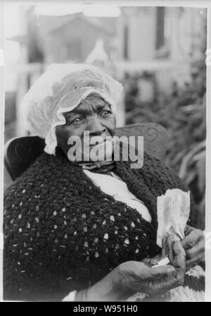 Age has not dimmed Mammy Prater's love for sweets Stock Photo - Alamy