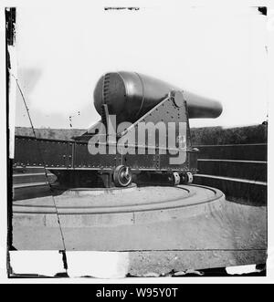 15 inch Rodman gun in Battery Rodgers, Alexandria, Virginia Stock Photo ...