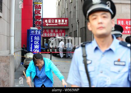 Chinese Ambulance at the station Stock Photo - Alamy