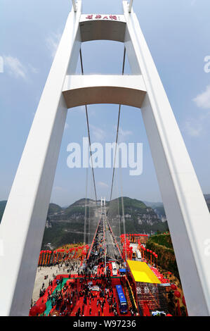 Aizhai suspension bridge in Hunan province, China Stock Photo - Alamy