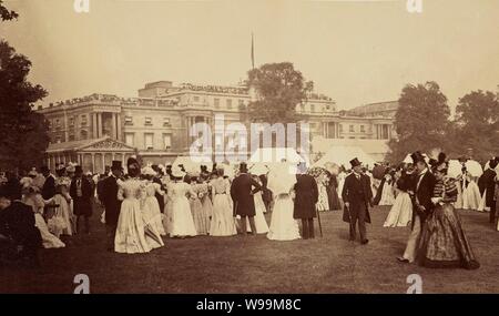 The Diamond Jubilee Garden Party at Buckingham Palace in 1897 ...