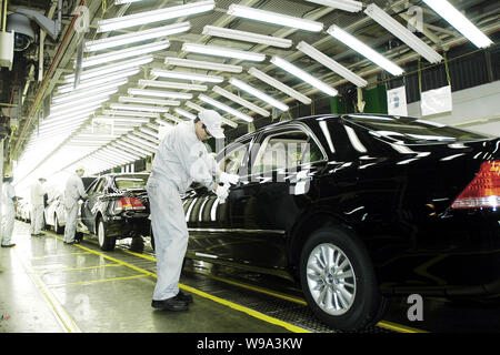 aerial view of the Toyota car factory at Burnaston near Derby, Toyota ...