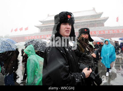 The heavy snow in Forbidden City, Beijing Stock Photo - Alamy