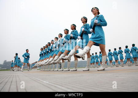 Female Chinese PLA soldiers exercise during a military parade training ...