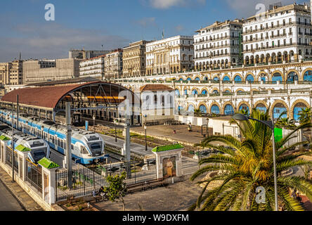Algeria, Algiers, downtown, water front Stock Photo - Alamy