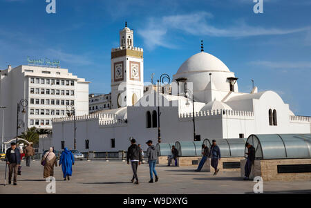 Algeria, Algiers,, Martyrs Square, Djemaa El-Djedid Mosque, UNESCO, Ernesto Che Guevara ...