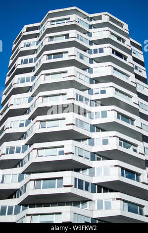 No.1 Croydon (formerly the NLA Tower), one of Croydon's most ...