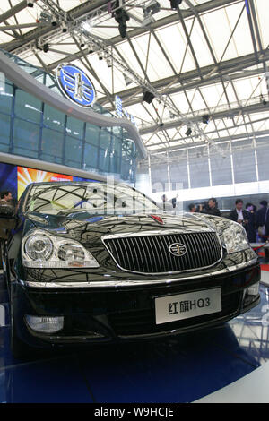 FAW Hongqi Red Flag HQ3 at the 2006 International Automotive Exhibition ...
