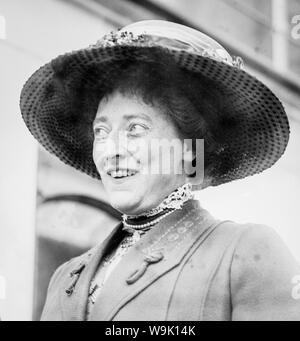 EMILY SHACKLETON(1868-1936) wife of Ernest Shackleton in New York in ...