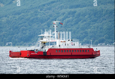 Western Ferries car ferry Sound of Scarba heading for Hunter's Quay in ...