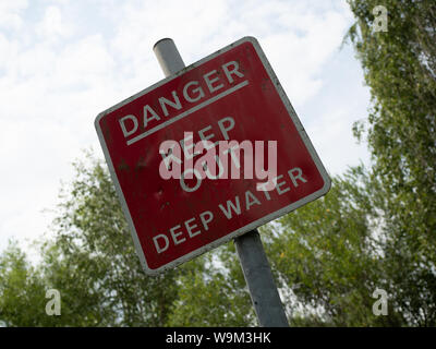 Danger Deep Water, Keep Out Warning Signs Stock Photo - Alamy