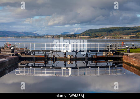 Clachnaharry Sea Lock. The Caledonian Canal meets the Beauly Firth, at ...