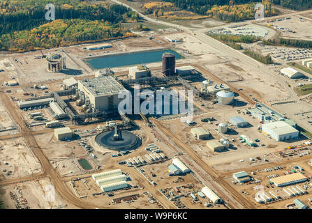 aerial, Shell Albian Sands Fort MacKay, Alberta Stock Photo - Alamy
